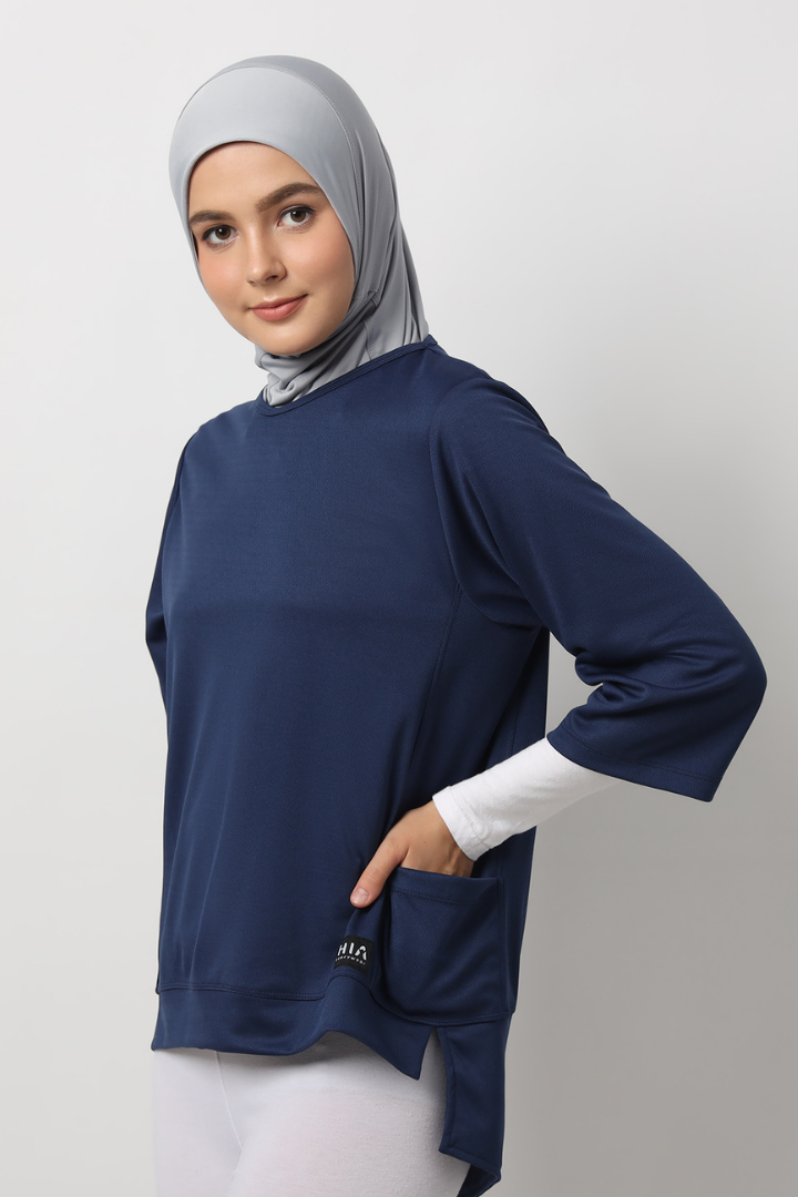 Rhenee Top Lengan 7/8 - Navy – hiaeverywear.com